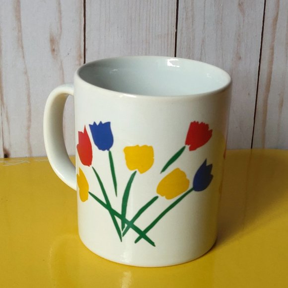 Coloroll | Dining | 4 Vintage Tulip Coffee Mugs Coloroll 98s England ...